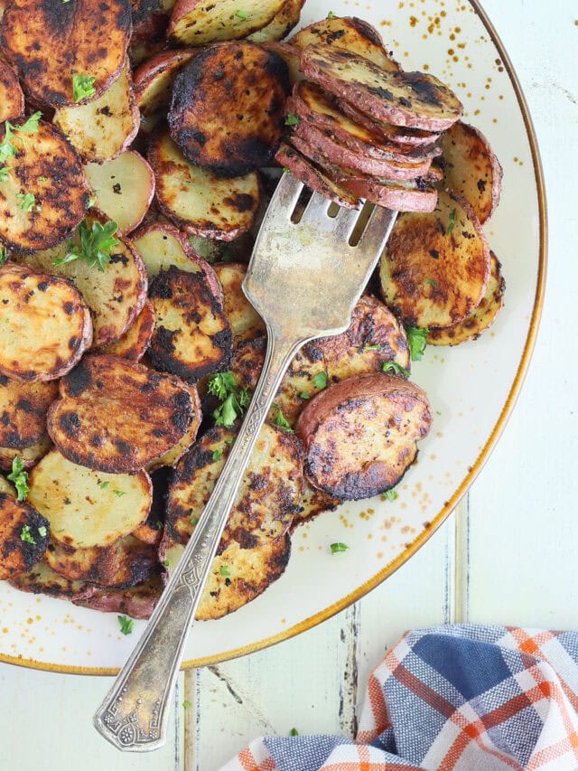 Easy Recipe for Crispy Blackstone Potatoes on the Griddle